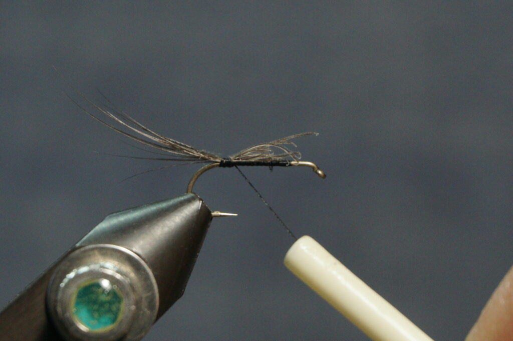 Adams Midge (with video) - Missouri Trout Fisherman's Association ...