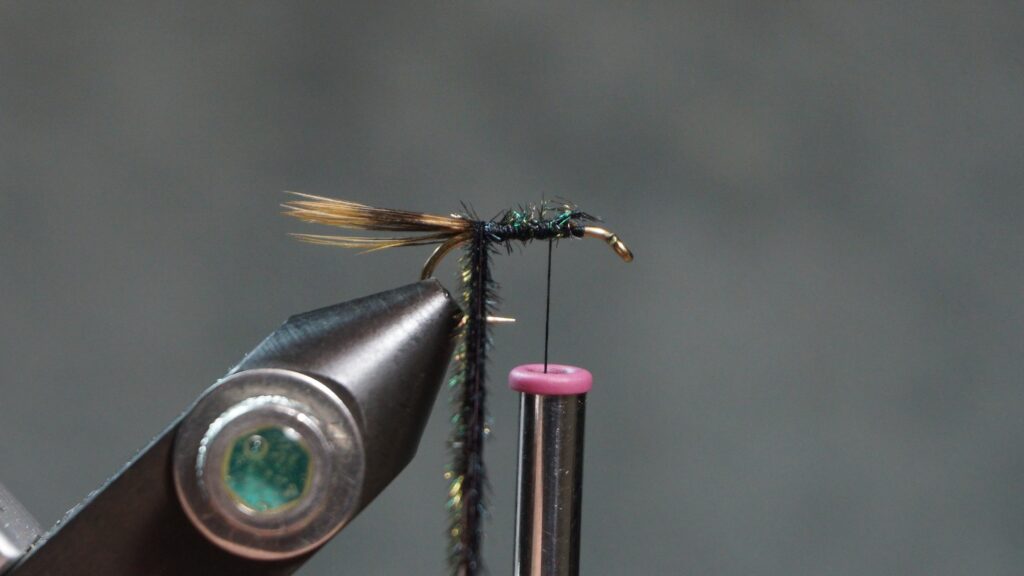 Simple Wet-fly Attractor (with video) - Missouri Trout Fisherman's ...